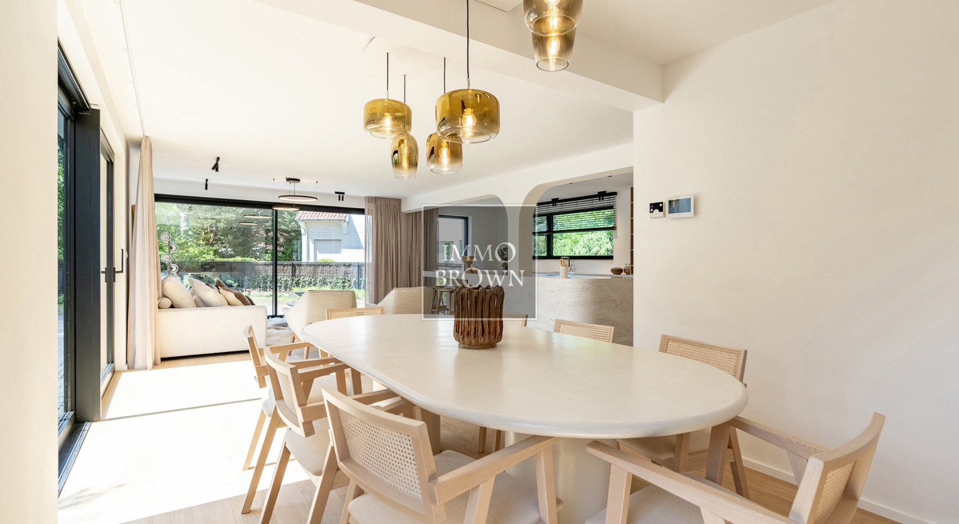 Te koop: Gerenoveerde villa, rustig gelegen aan de rand van het Zoute ...