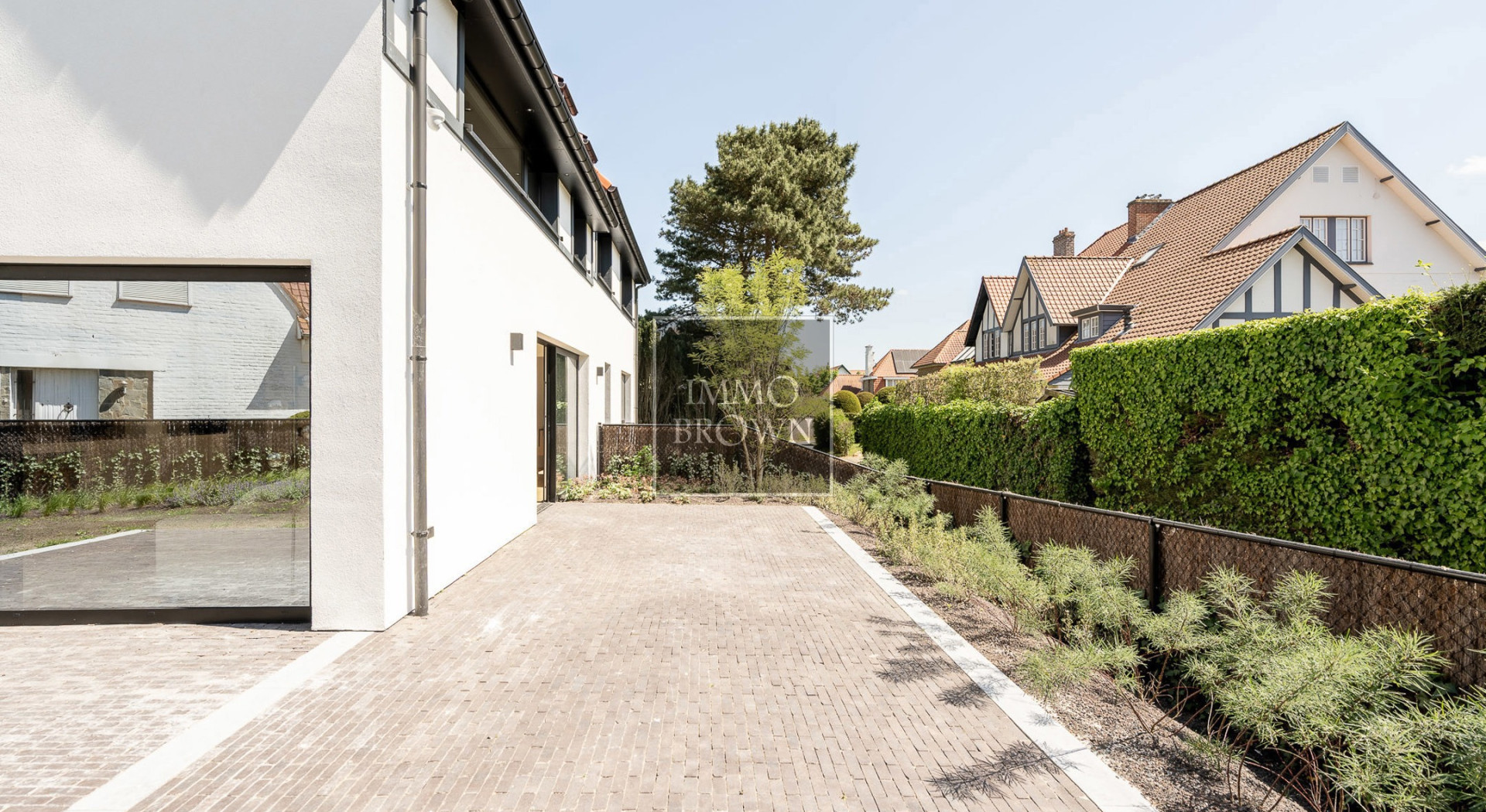 Te koop: Gerenoveerde villa, rustig gelegen aan de rand van het Zoute ...